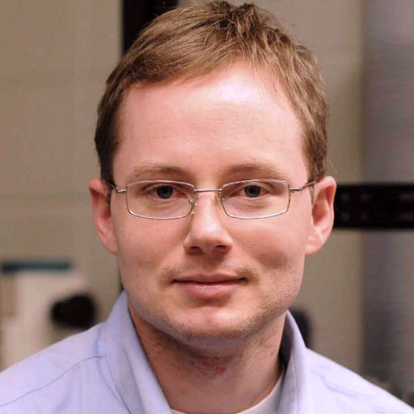 Dirk Englund | Center for Quantum Networks